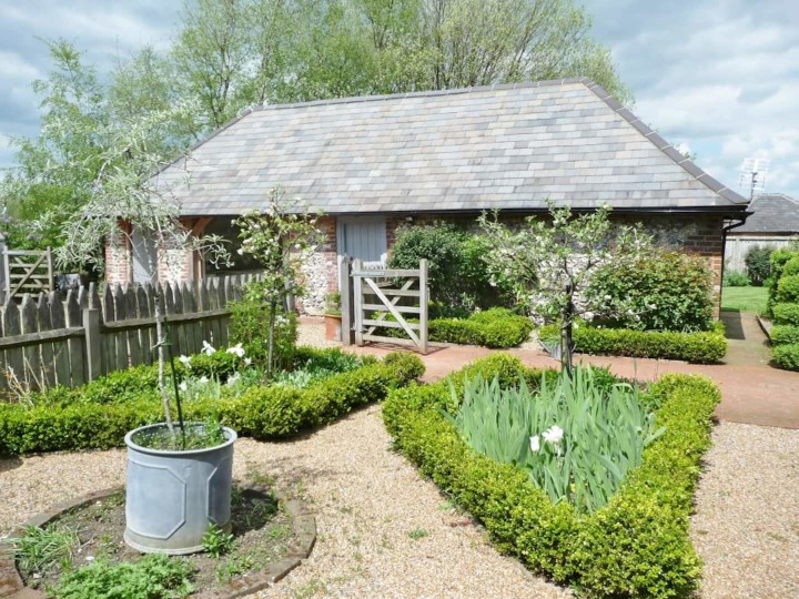The Cart Shed At South Barn - Faversham