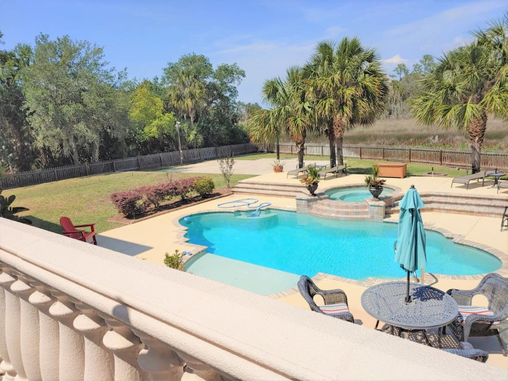 Resort Style Pool, Dock, Pickleball, Kayaks, + So Much More! - Crystal River, FL