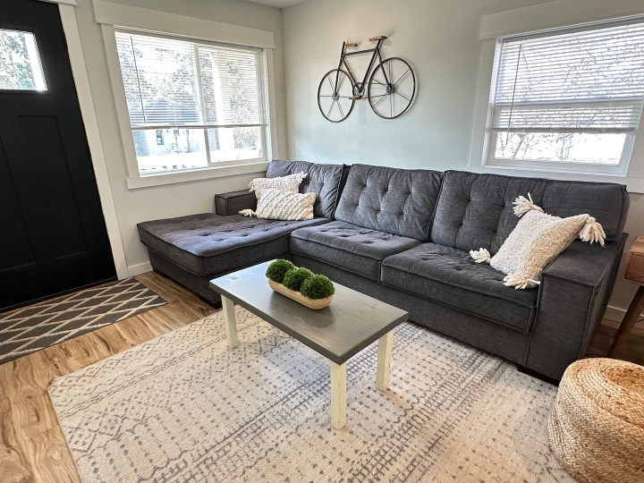 Spokeasy Cottage | Ride. Play. Relax. - Crosby, MN
