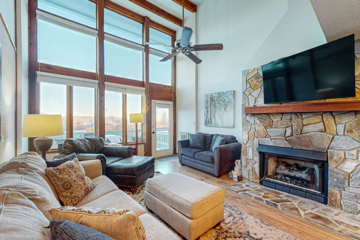 Views! 3br Condo On Sugar Mt At 4500ft -Glass Wall - Sugar Mountain, NC