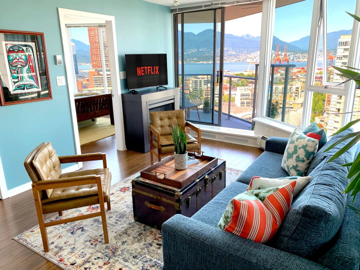 Sky High 3br/2bth - Spectacular Views, Free Parking! - Vancouver