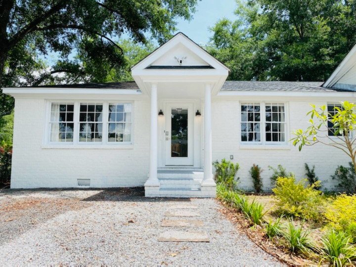 Old Village Double - Renovated Duplex - Sleeps 14 - Charleston, SC