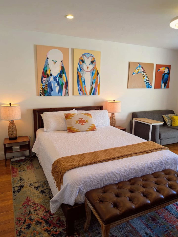 Walk To Santanarow + Valley Fair | 6 Min Drive Sjc - San Jose, CA