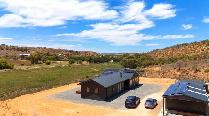 The Black House At Mannum - South Australia