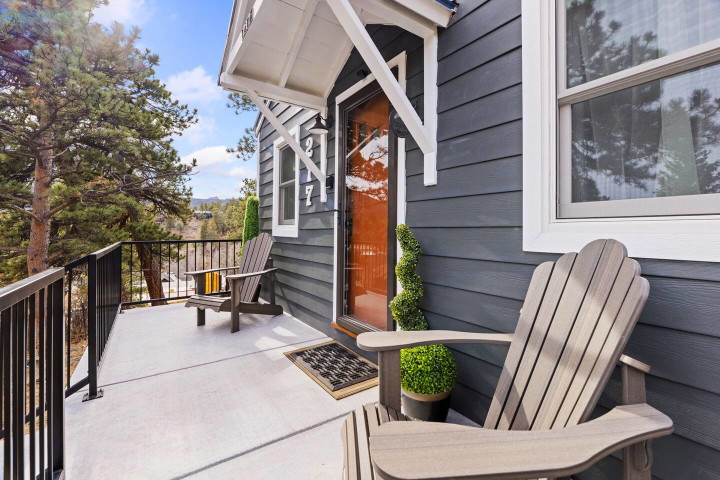 A Cozy Mountain Cottage Steps From Downtown Estes - Estes Park, CO