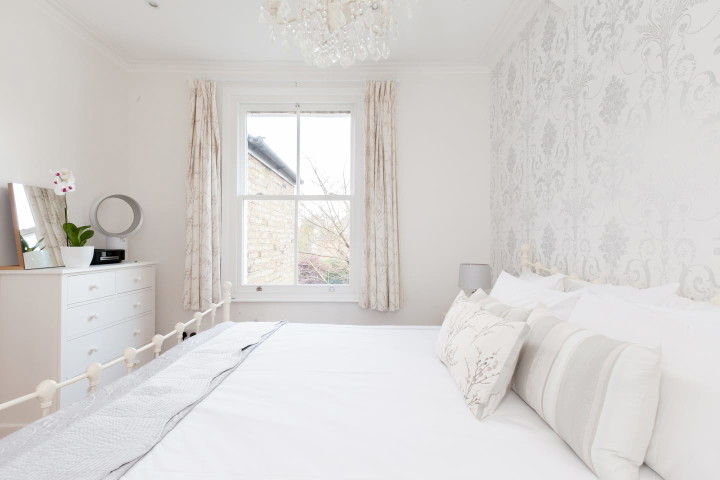 Central Richmond Living In A Victorian Apartment - London