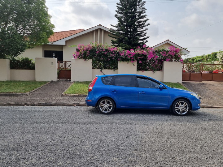 Private Home | Driver, Cook & Fast Wifi - Ghana