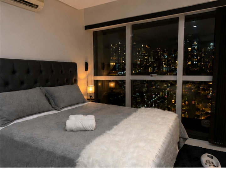 Black Premium Centro  Vista 19° Andar  Netflix - Curitiba
