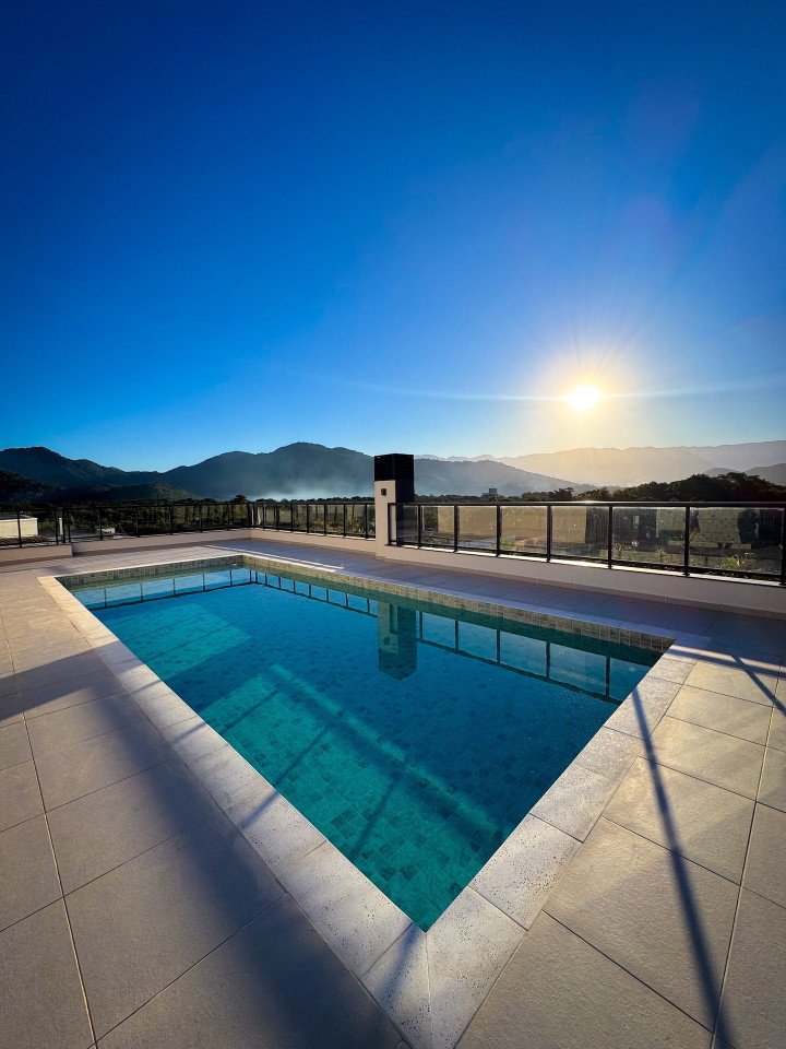 New Loft In Itaguá - Air, Pool And Barbecue - Ubatuba