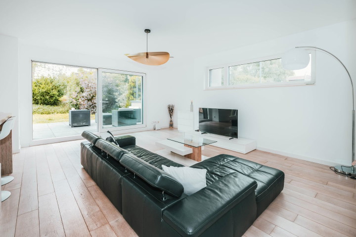 Modern 2 Bed With Private Garden - Sleeps 6 - Luxembourg