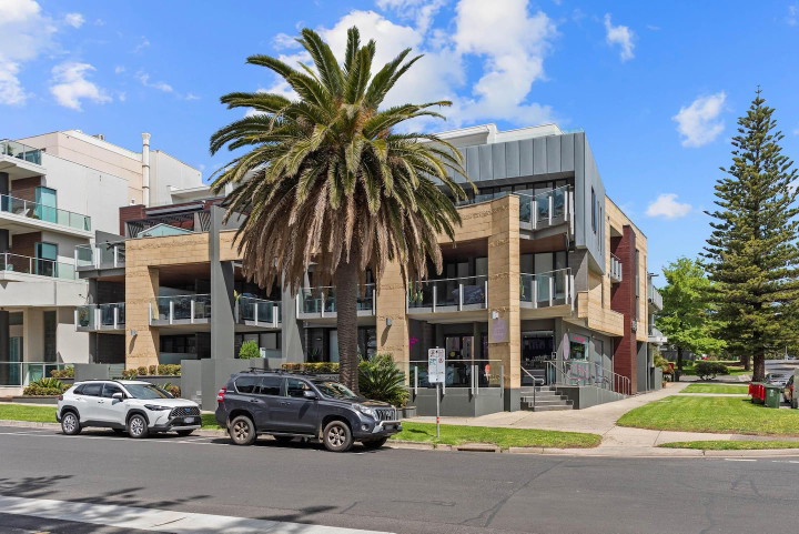 The Esplanade, Cscape, Cowes 2nd Floor, Great Position, Near The Beach! - Ventnor