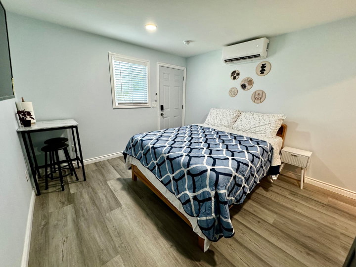 Fully Remolded Little Cutie Studio W/ Free Parking - Arcadia, CA