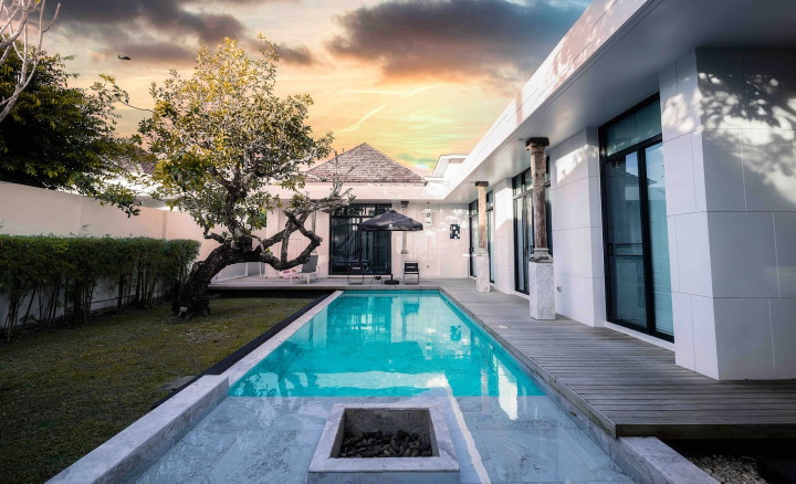 Chalong 3bed-room Seaside Pool Villa - Phuket