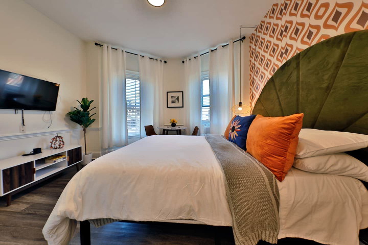 Stylish Studio With Shared Kitchen - Boston, MA