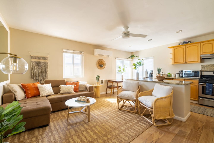 Coastal Dream | Beautiful Beachside Home W/ Views - San Diego