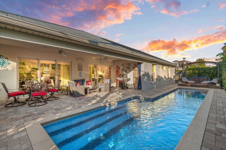 Gorgeous Cocoa Beach House W/ Pool & Patio! - Cocoa Beach, FL