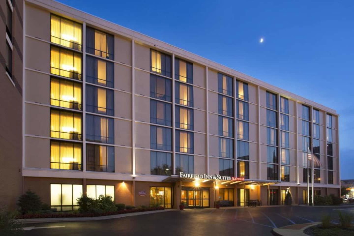 Discover Vibrant Culture In Downtown Louisville - Louisville, KY
