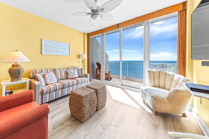 Voted Top Beachfront Condo! Views, Hot Tubs, Pools - Gulf Shores, AL
