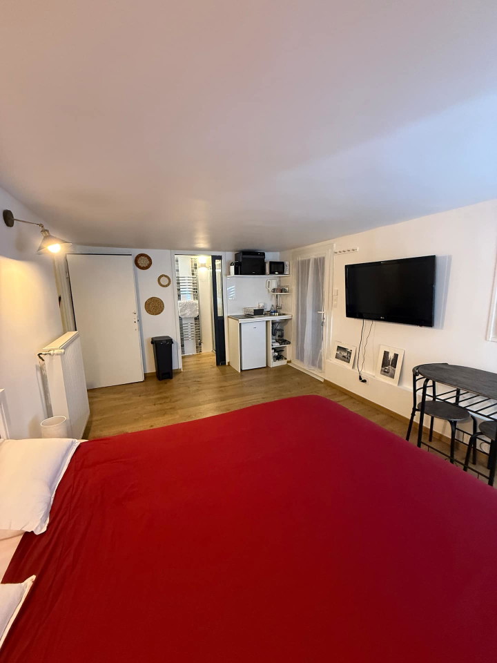 Studio Indépendant Dans Une Maison Individuelle - Tassin-la-Demi-Lune