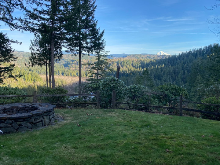 Breathtaking Views, Fish, Ski, Mt. Bike, Or Hike - Oregon