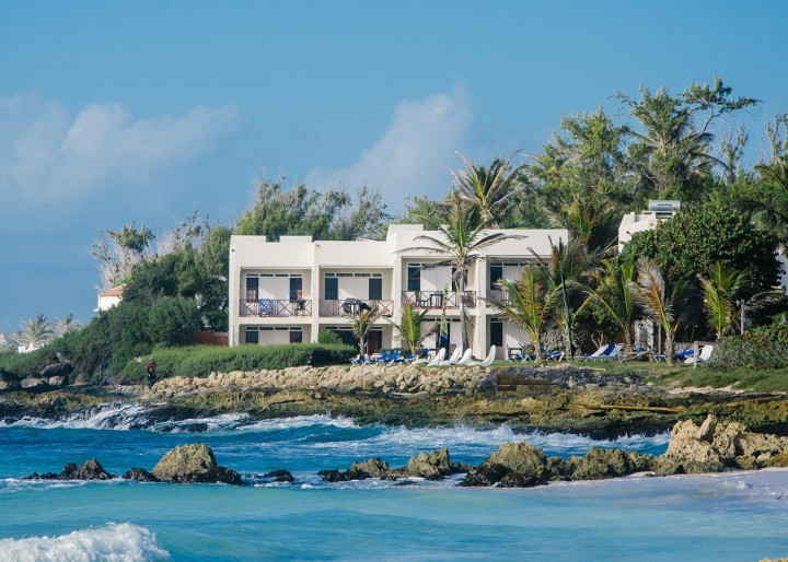 Ocean Spray Beach Apartments - Barbados