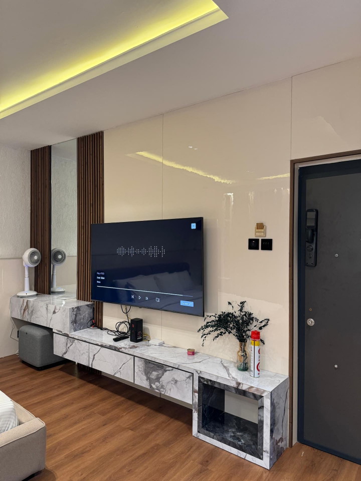 08 Luxury Apartment - Nigeria