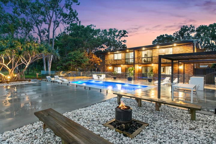 Salt & Stone Villa On The Beach - Villa 4 - Burrum Heads