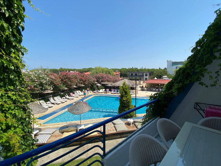1+1 Apartment With Pool For Rent In Burhaniye ÖRen Nova Site - Burhaniye