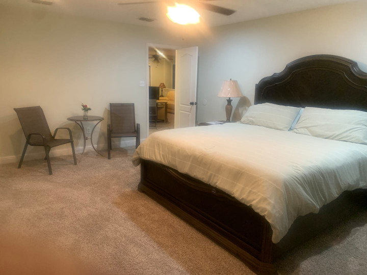 Biloxi Bay B & B Master Bedroom Suite - Ocean Springs, MS