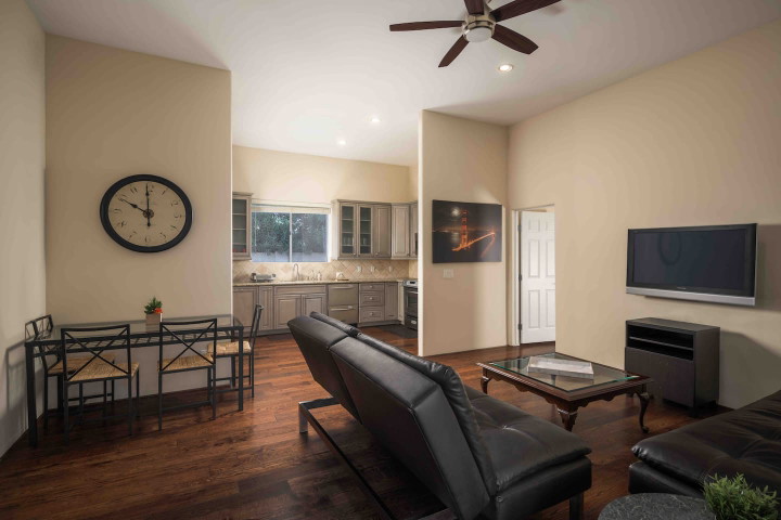 Scottsdale/pv Huge Guest House + Basketball Court - Scottsdale, AZ