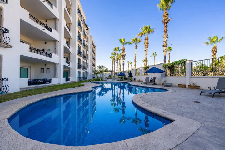 5 Min Medano Beach | Pools + Terrace | Cabo Condo - Baja California Sur