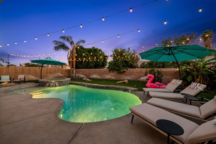 Casa Desert Muse: Htd Pool, Spa, Fire, Golf, Game! - La Quinta, CA