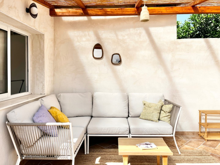 Sardinian House With Spacious Garden And Veranda - Sardinia