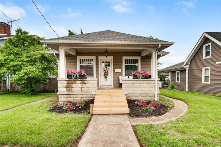 Charming Downtown Harrison Home - Ohio