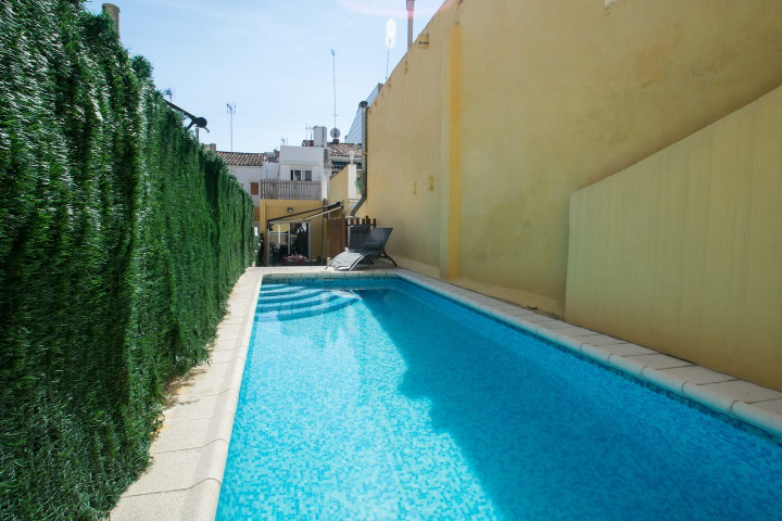 House With Central Pool, Barbecue, Wifi, A.a. And 300m From The Beach. - Calella