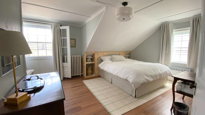 Century 1br Apartment | Park Free, Walk Everywhere - Charlottetown