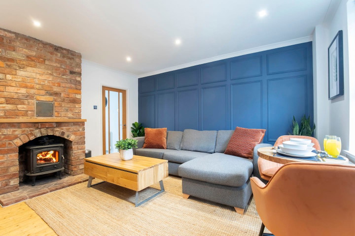 Beautiful Bath Road Retreat With Log Burner - Gloucestershire
