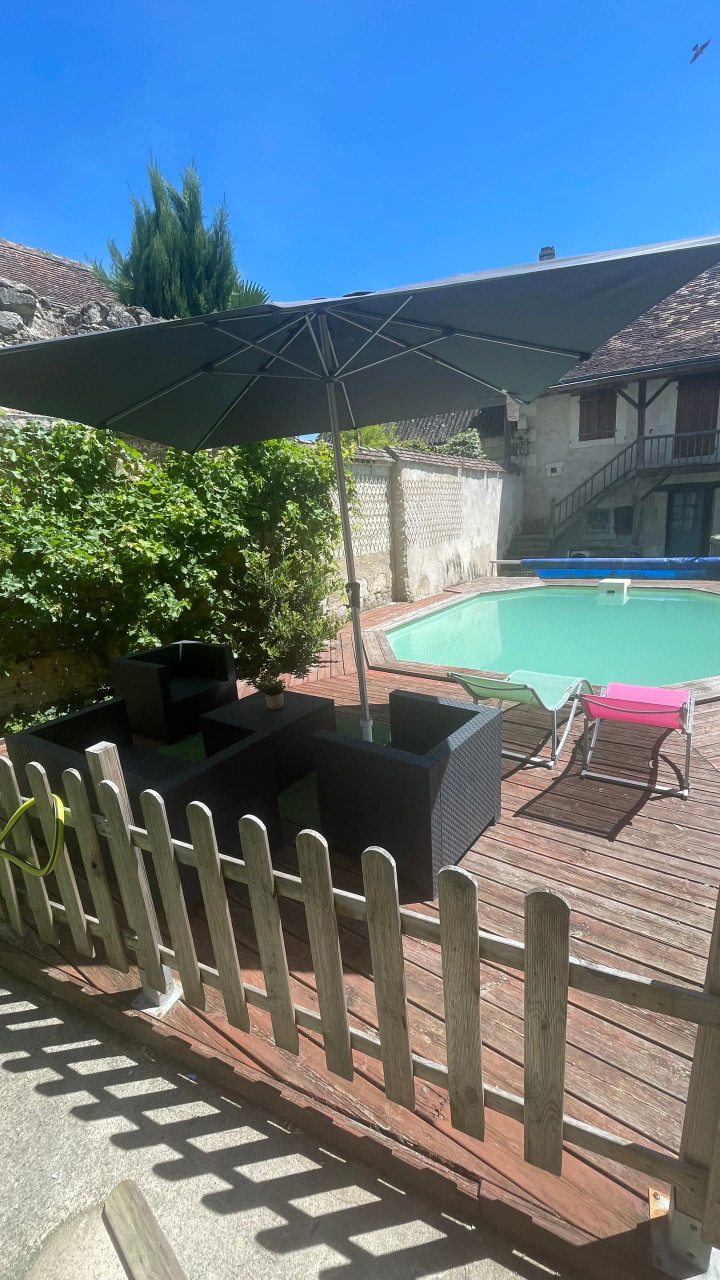 Charmante Maison Au Cœur Dun Village Médiéval - Indre-et-Loire