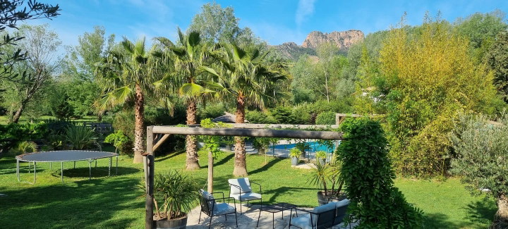 Maison Du Lac Avec Jacuzzi - Roquebrune-sur-Argens