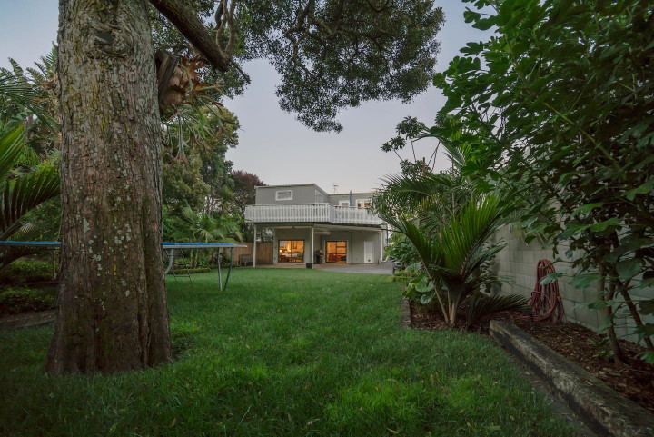 Semi Self-contained & Central Beach Haven - Bay of Plenty