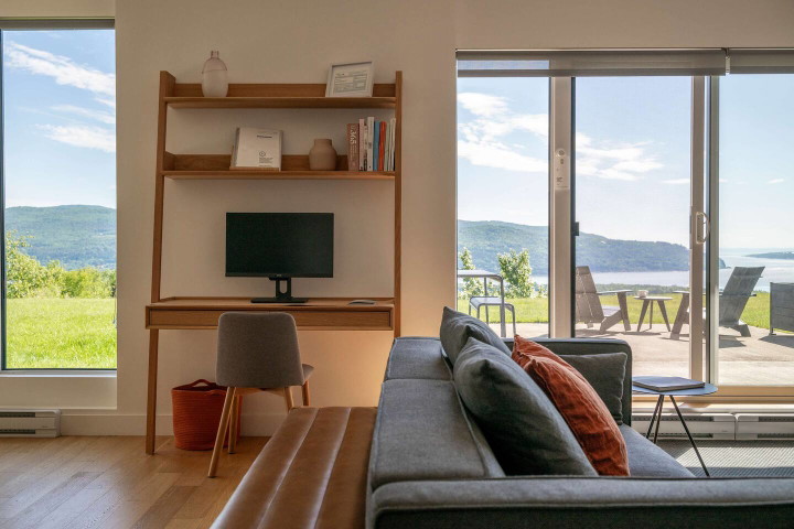 102 | Condo Haut De Gamme | Terrasse Vue Fleuve - Baie-Saint-Paul, QC