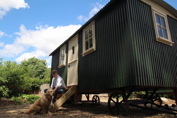 Traditional Shepherd's Hut No.2 - Woodbridge, UK
