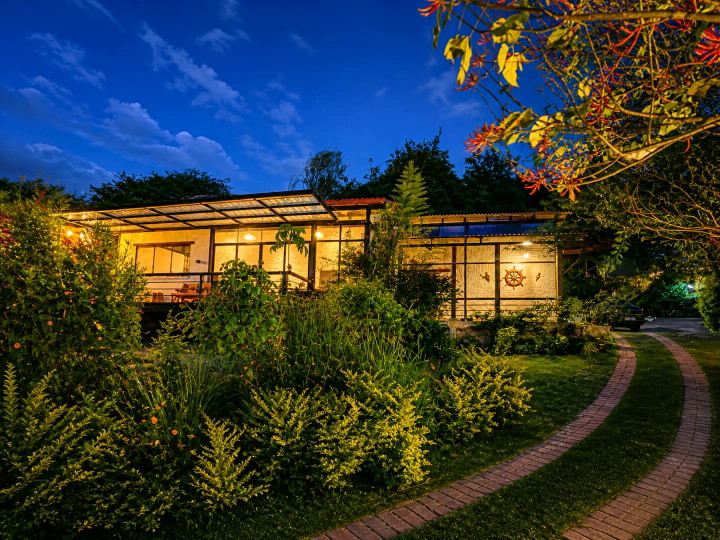 A Rest Among Mountains With Panoramic Views - Vilcabamba