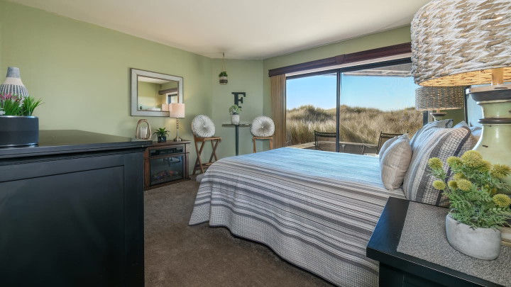 Luxury 1bd Beach Condo In The Sandy Dunes - Watsonville, CA