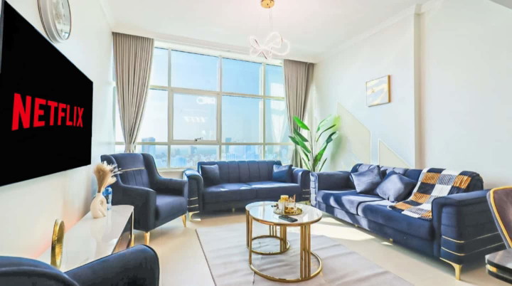 Seaview | Prestige 1br | Pool & Gym - Ajman
