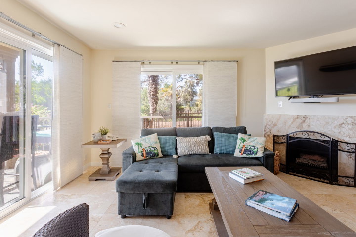 Hueneme Beach Condo - Port Hueneme, CA