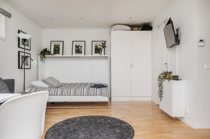 Fresh Studio With Lake View - Sweden