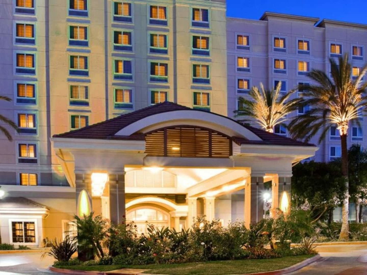 Magical Getaway Near Disneyland! Pets Allowed! - Orange, CA