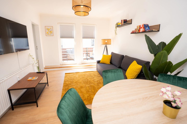 Balcony I Central I Boxspring Bed - Bremen