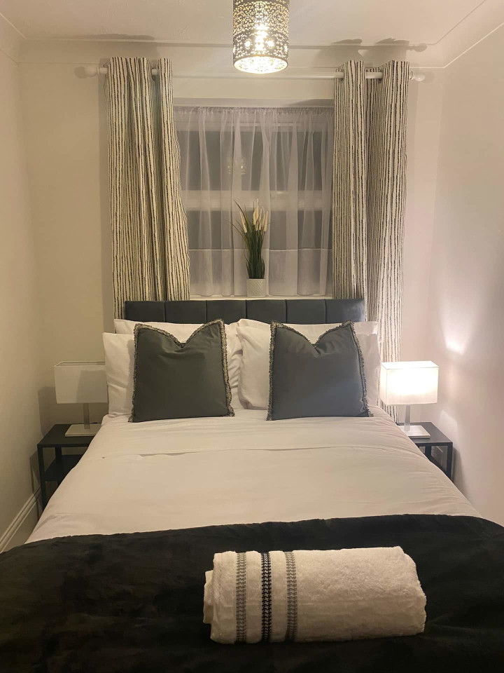 Cosy 2 Bedroom House - Dunstable